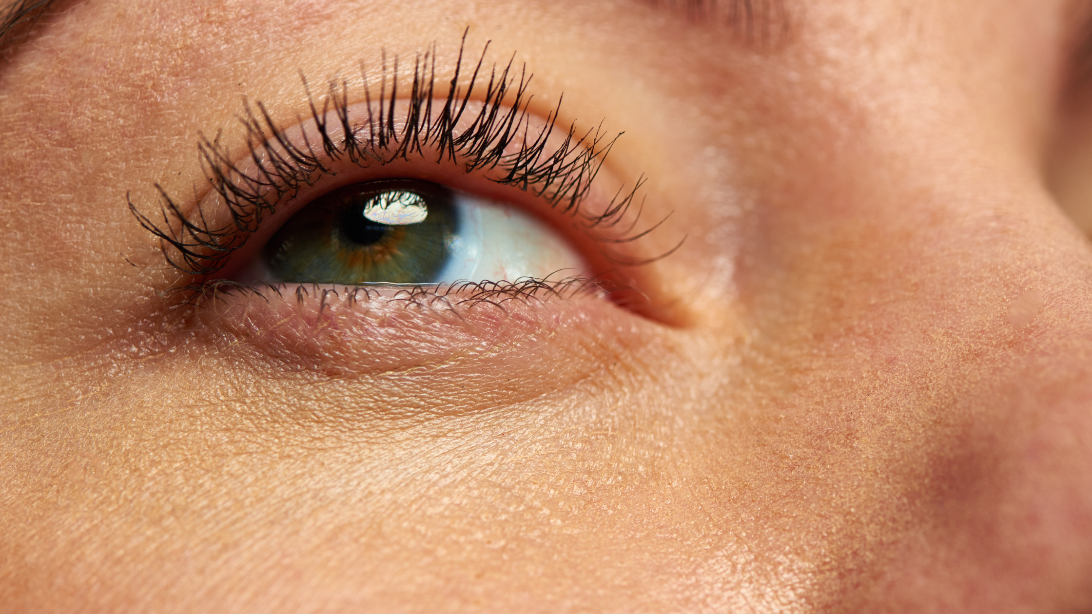 How caffeine can help reducing puffiness?